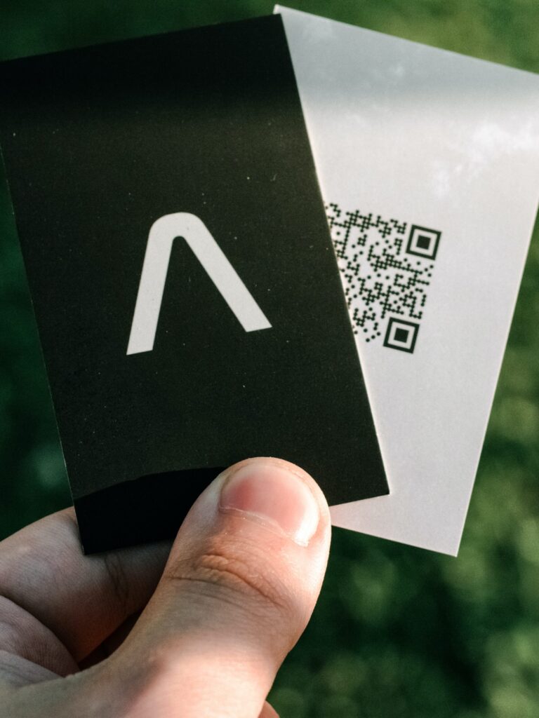 How Do QR Codes Work? The Complete 2025 Guide